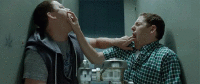 Reflexes GIFs - Get the best gif on GIFER