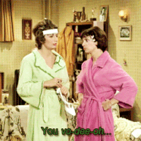 Shirley feeney GIF - Conseguir el mejor gif en GIFER