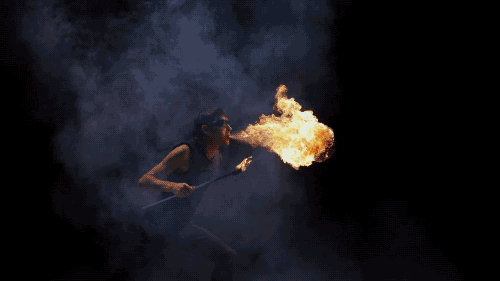 Fire breather GIF - Conseguir el mejor gif en GIFER