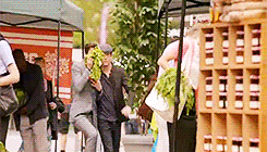 Handfish GIFs - Get the best gif on GIFER