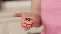 Macarons гифки, анимированные GIF изображения macarons - скачать гиф ...