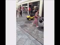 Hummer GIFs - Get the best gif on GIFER