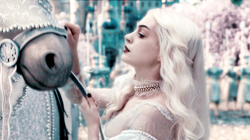 Fae GIFs - Get the best gif on GIFER