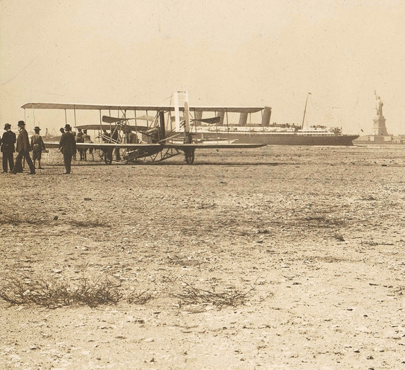Vintage airplanes GIF - Conseguir o melhor gif em GIFER