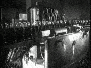 Coke bottle GIF - Conseguir o melhor gif em GIFER
