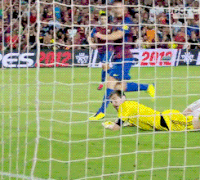 Pique GIFs - Get the best gif on GIFER