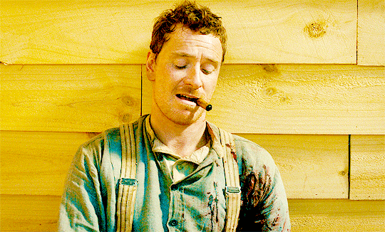 Silas selleck GIFs - Get the best gif on GIFER