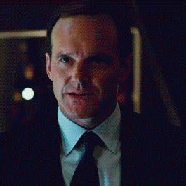 Phil coulson GIFs - Obtenez le meilleur gif sur GIFER