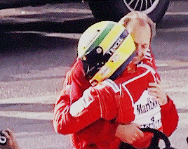 Senna GIFs - Get the best gif on GIFER