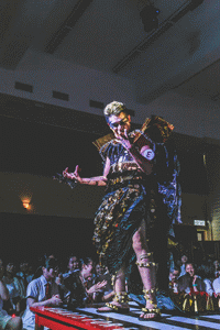 Défilé de mode GIFs - Obtenez le meilleur gif sur GIFER