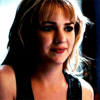 Under GIFs - Get the best gif on GIFER