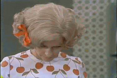 Just look at the hair GIF - Conseguir o melhor gif em GIFER