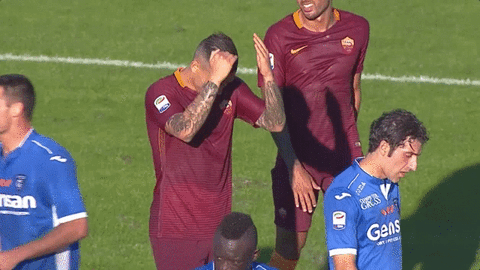 Paredes GIF - Conseguir el mejor gif en GIFER