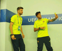 Pique GIFs - Get the best gif on GIFER