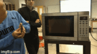 Microondas GIFs - Get the best gif on GIFER