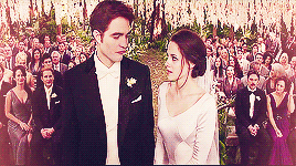Twilightaddicts GIFs - Get the best gif on GIFER