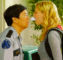 Season 3 bloopers GIF - Conseguir o melhor gif em GIFER