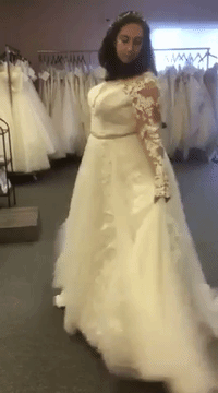 Plus size fashion GIF - Conseguir o melhor gif em GIFER