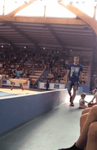 Disappearing GIFs - Get the best gif on GIFER