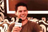 Irvine GIFs - Get the best gif on GIFER