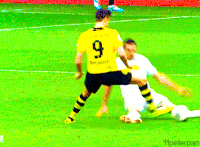 Lewandowski GIFs - Get the best gif on GIFER