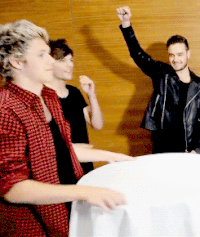 Byeeee GIFs - Get the best gif on GIFER