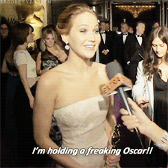 Extra interview GIF - Conseguir o melhor gif em GIFER
