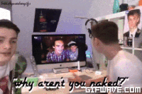 Laina walker kissing sam pepper GIF - Conseguir o melhor gif em GIFER