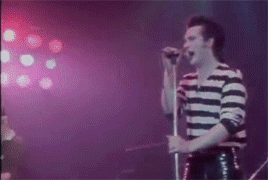 Goth king GIF - Conseguir o melhor gif em GIFER