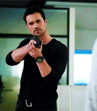 Maitland ward GIF - Conseguir el mejor gif en GIFER