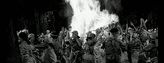 The hidden fortress GIFs - Obtenez le meilleur gif sur GIFER