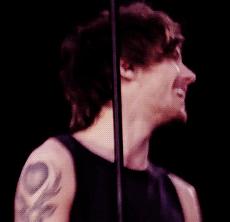 Louis edit GIF - Conseguir o melhor gif em GIFER