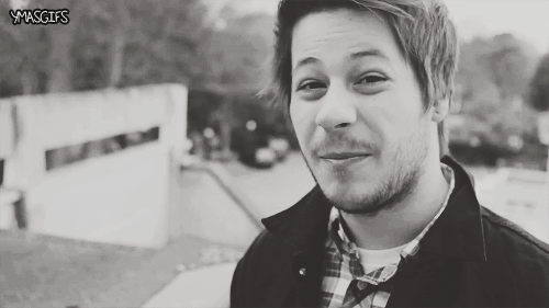 Max helyer imagines GIF - Conseguir o melhor gif em GIFER