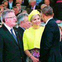 Maxima GIFs - Get the best gif on GIFER