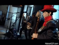 Anda GIFs - Obtenez le meilleur gif sur GIFER