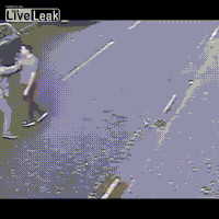 Swing and a miss GIF - Conseguir o melhor gif em GIFER