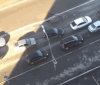Potholes GIFs - Obtenez le meilleur gif sur GIFER