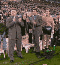 Seating arrangement GIF - Conseguir o melhor gif em GIFER