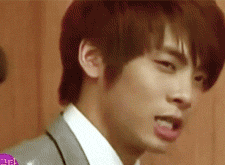 Daily GIFs - Get the best gif on GIFER