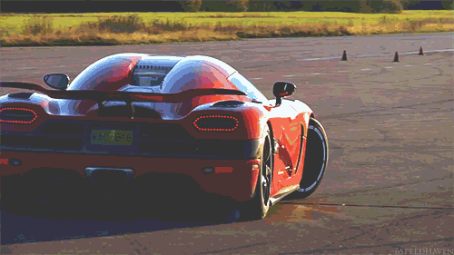 Koenigsegg agera r GIF - Conseguir o melhor gif em GIFER