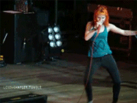 Paramore in brazil GIF - Conseguir o melhor gif em GIFER