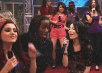 Ariana grande hunt GIFs - Get the best gif on GIFER