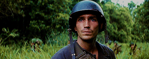 Thin red line GIFs - Obtenez le meilleur gif sur GIFER