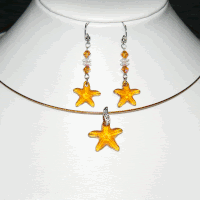 Necklace GIFs - Get the best gif on GIFER