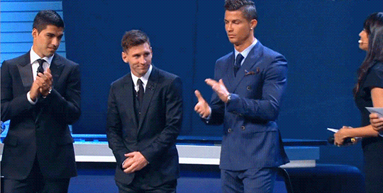 Uefa award GIF - Conseguir o melhor gif em GIFER