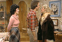 1970s threes company GIF - Conseguir o melhor gif em GIFER