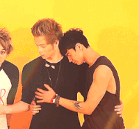 Sos GIFs - Get the best gif on GIFER