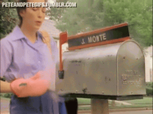 The mailbox GIF - Conseguir el mejor gif en GIFER