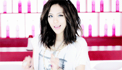 Bini GIF - Conseguir o melhor gif em GIFER