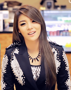Эйли GIFs - Get the best gif on GIFER